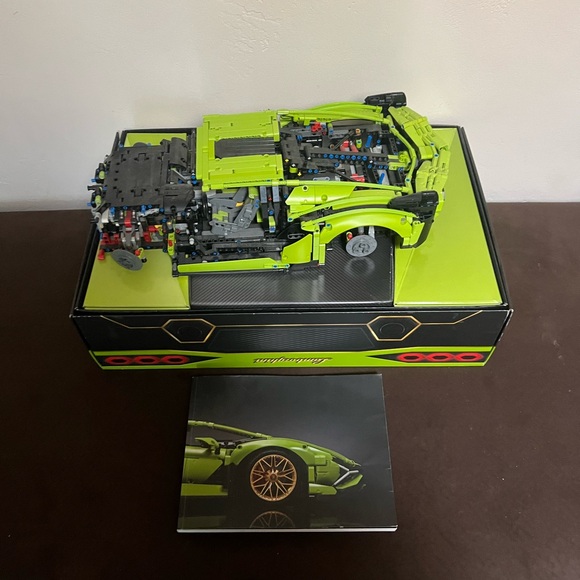 Lego | Toys | Lego Technic Lamborghini Sin Fkp 37 All Pieces Manual And ...